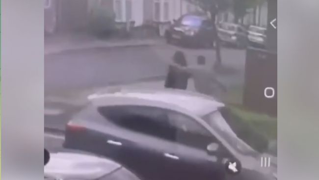 In Britain, a man tried to slit the throat of a 17-year-old girl on the ...