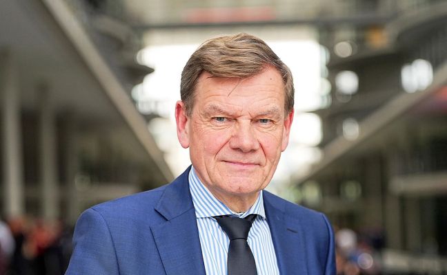 Aki hoshino telanjang